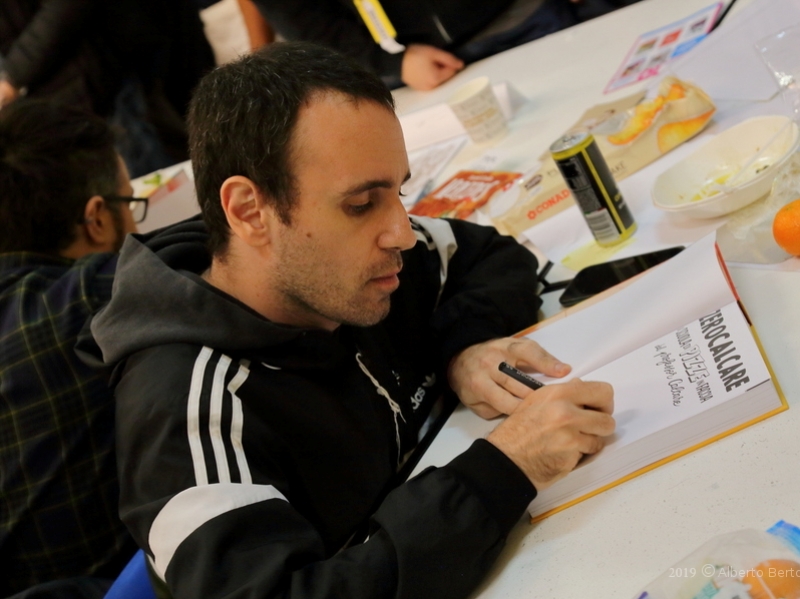 Zerocalcare non andrà a Lucca Comics: "Patrocinio dell'ambasciata israeliana per me è un ...