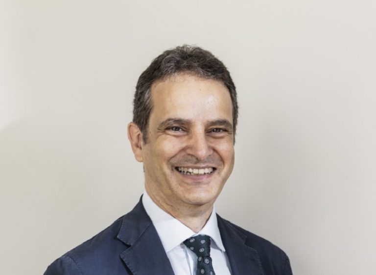 Il Prof. Bertolacci della Scuola IMT tra i dieci vincitori di Falling ...