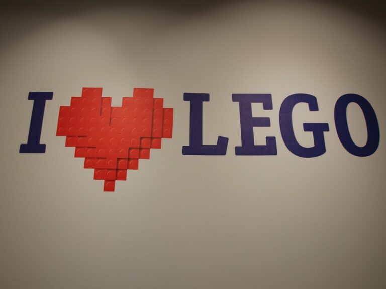 I Love Lego, riparte la mostra dedicata ai mattoncini più famosi del mondo - gonews.it