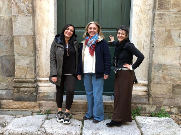 thumbnail_Da sinistra le insegnani Carla Buscemi_Francesca Censi ...