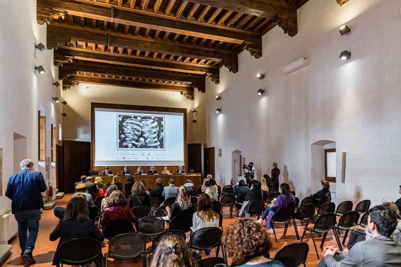 Escher Firenze, grande mostra con 200 opere al Museo degli Innocenti